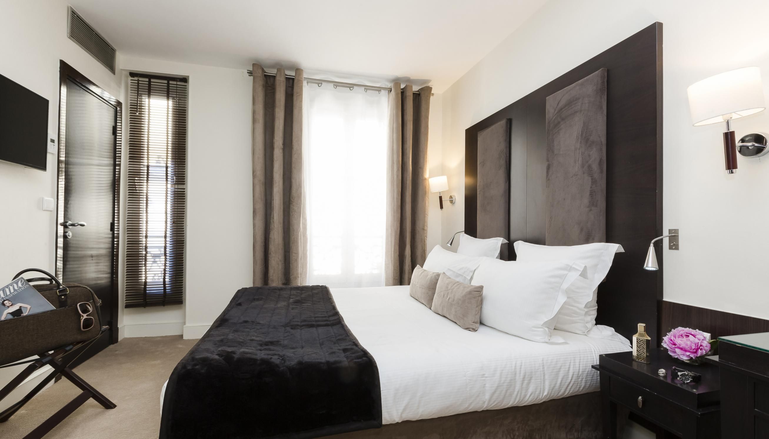 Elysées Bassano Hotel | Paris | Rooms